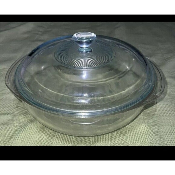 Pyrex | Kitchen | Pyrex 2 Qt Clear Glass Round Casserole Dish 24 With ...